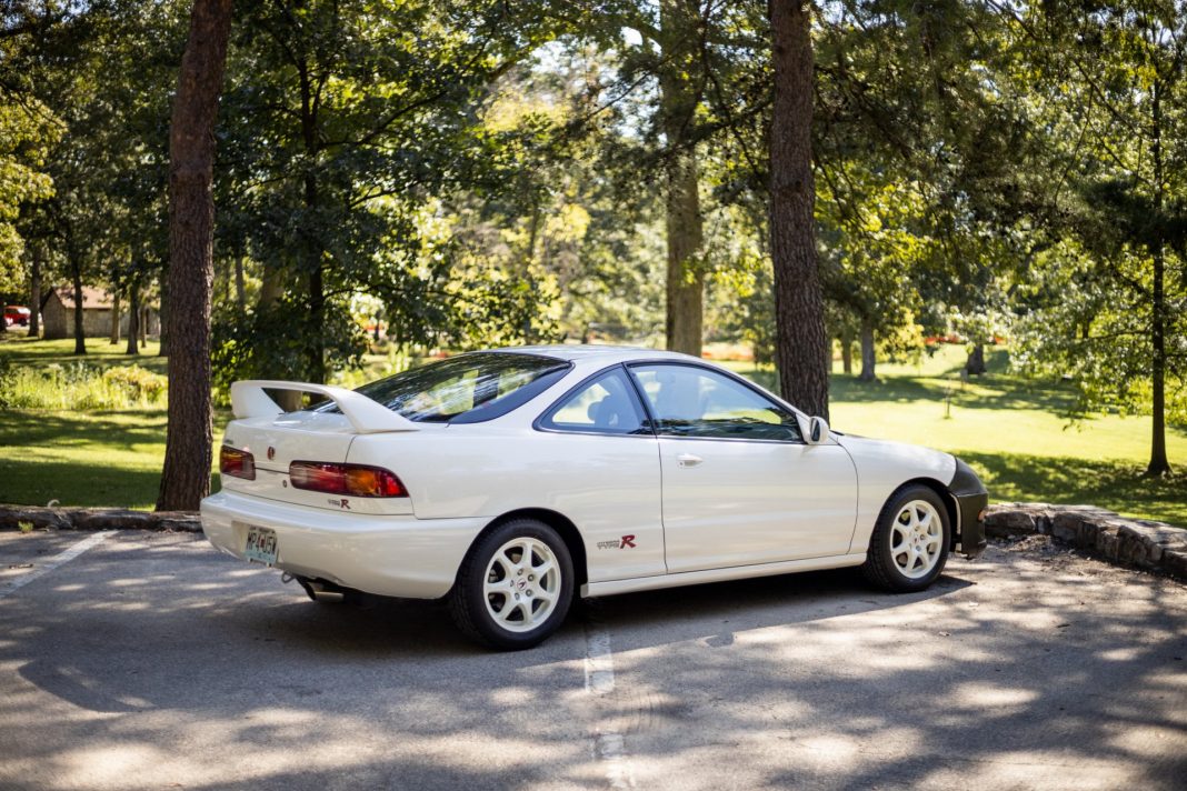 Acura Integra Type-R 1997 sedia untuk dijual | Motoqar