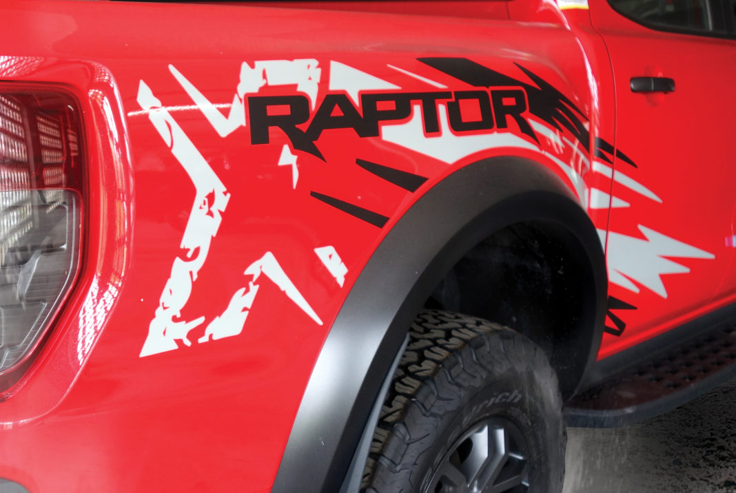 Ford Ranger Raptor X Special Edition untuk pasaran Malaysia, warna True ...