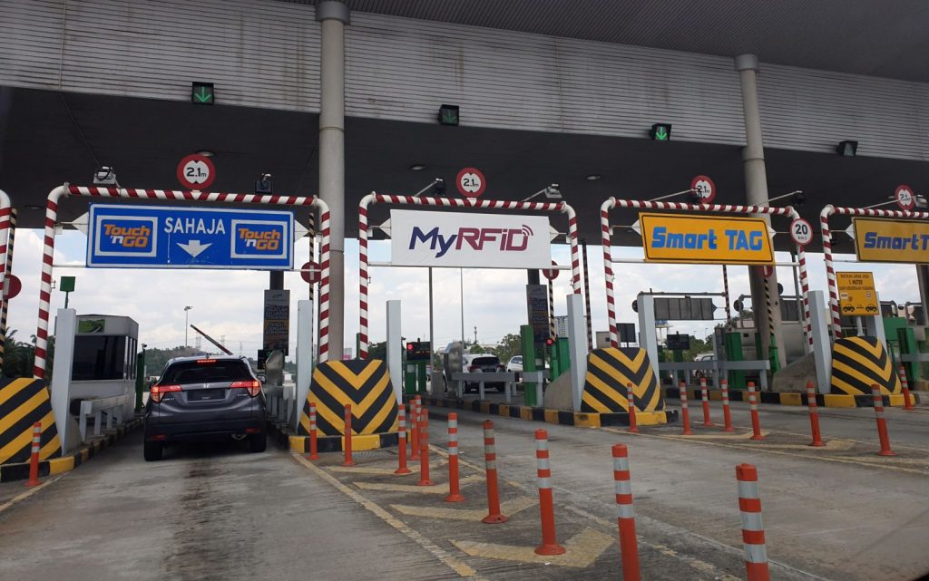 Tol RFID dengan pengecaman kamera nombor plat dan Sistem AI mula ...