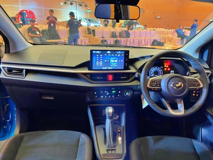 Beza dimensi Perodua Axia lama vs baru, ini perinciannya | Motoqar