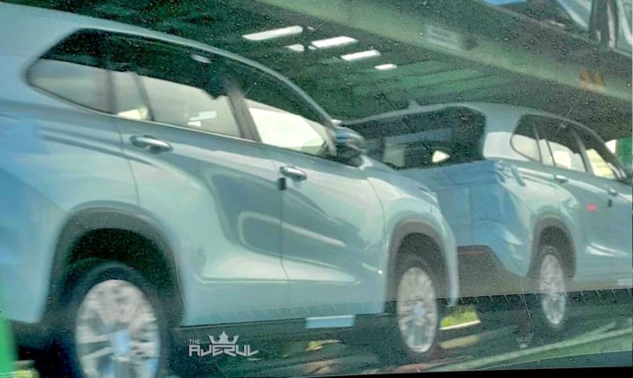 #Spyshot: Toyota Innova Zenix (2023) dikesan di Pelabuhan Utara, lancar ...