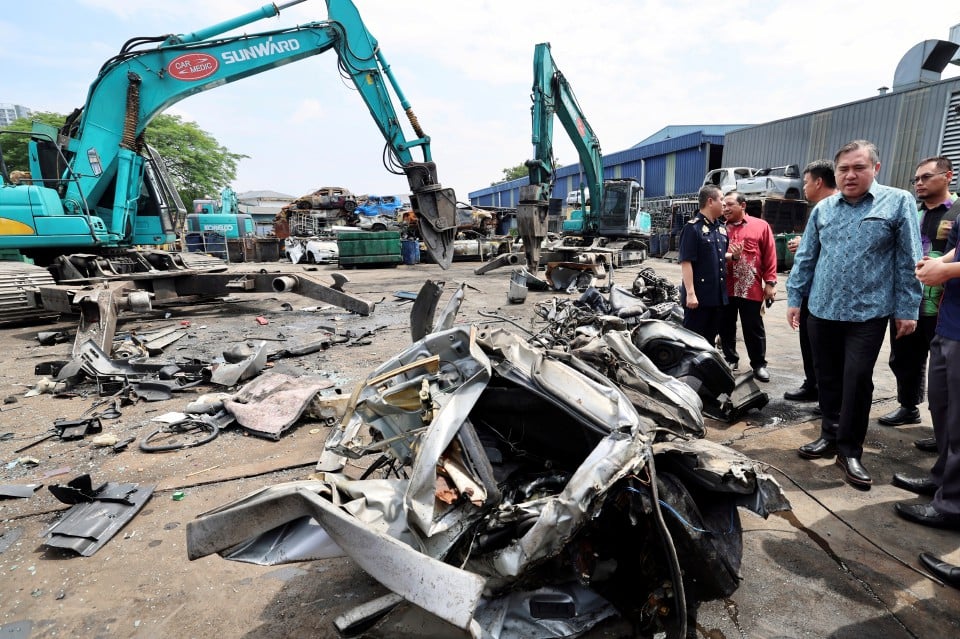 Lupus kenderaan terbiar, buruk melalui e-Dereg, tidak perlu lagi ke JPJ | Motoqar