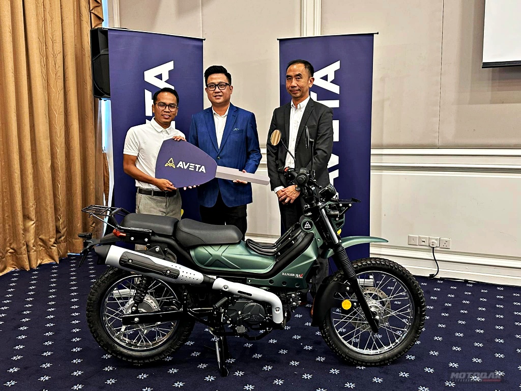 Cikgu Ben Zaid dan rakan, terima 3 Aveta Ranger Max Explorer | Motoqar