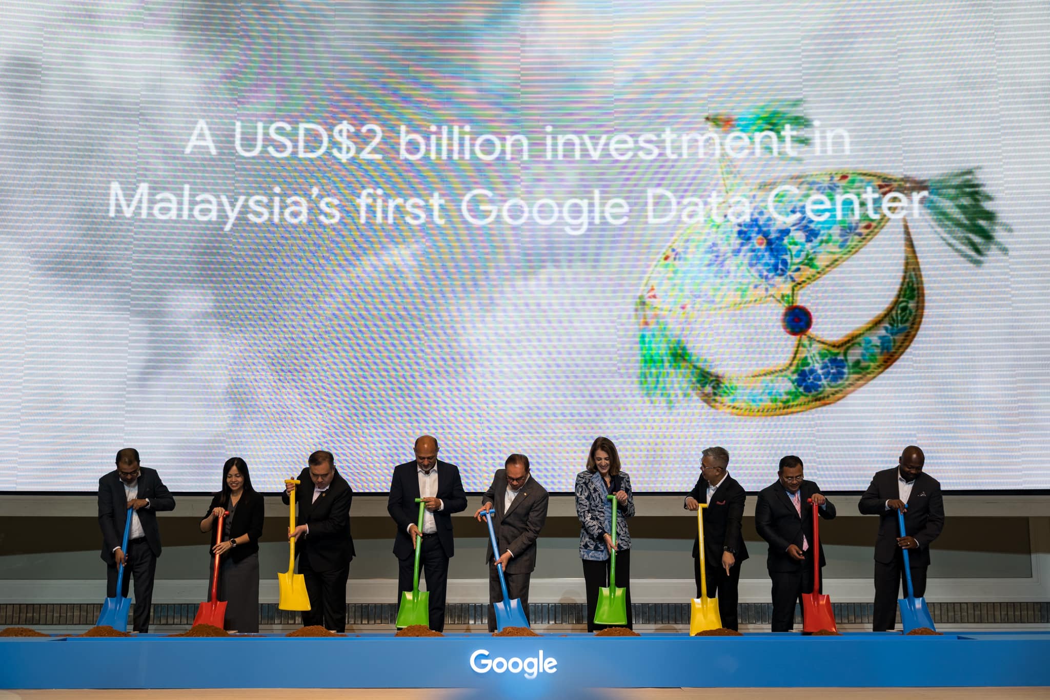 Google buka pusat data bernilai RM8.24 bilion di Elmina Business Park ...