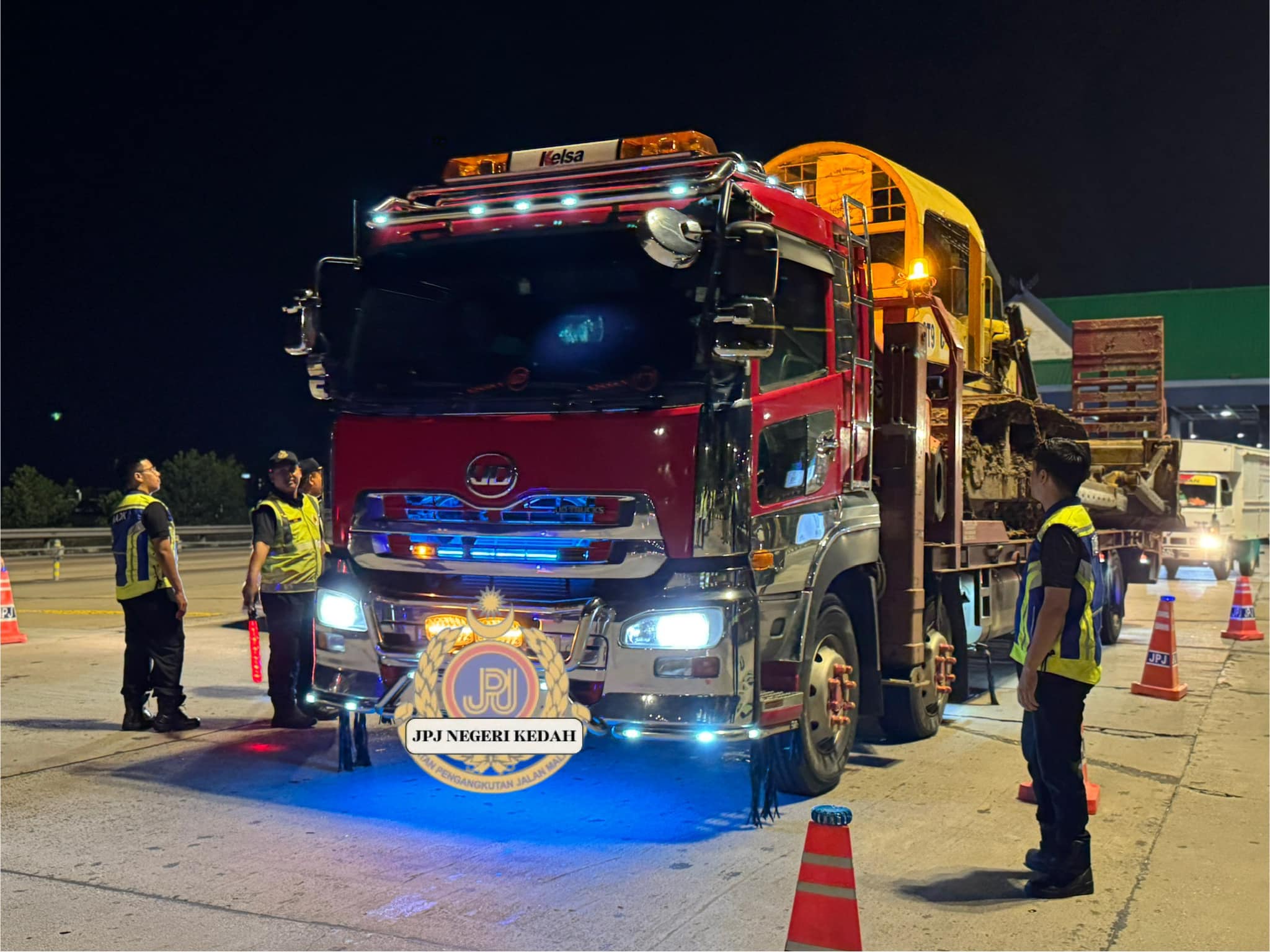 Tiga pemandu lori positif dadah, alasan perlukan tenaga pemanduan jauh | Motoqar