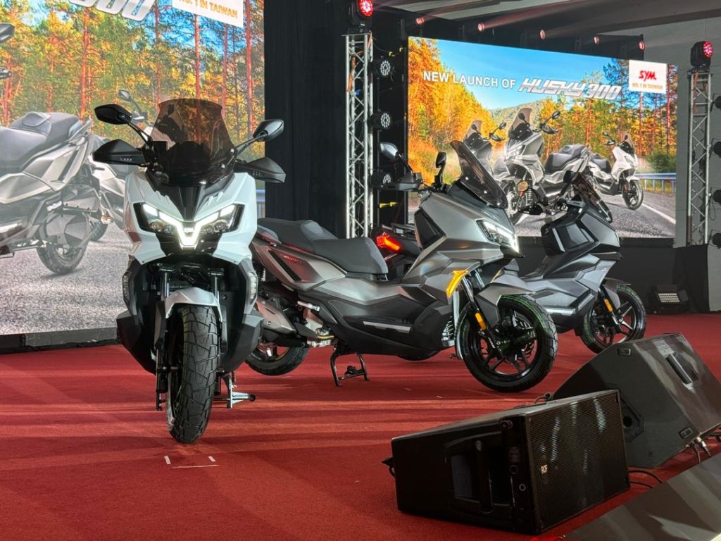 MForce Bike rasmi lancar SYM Husky 300, harga RM23,888 | Motoqar
