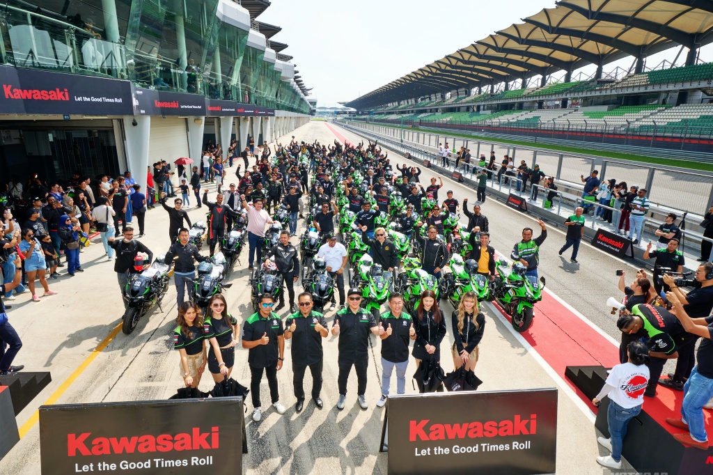 Modenas serah 100 unit Kawasaki Ninja ZX-6R (CKD) | Motoqar