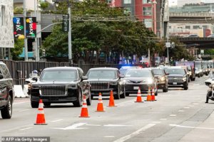 Hongqi N701 vs The Beast : Kenderaan rasmi dua kuasa besar dunia | Motoqar