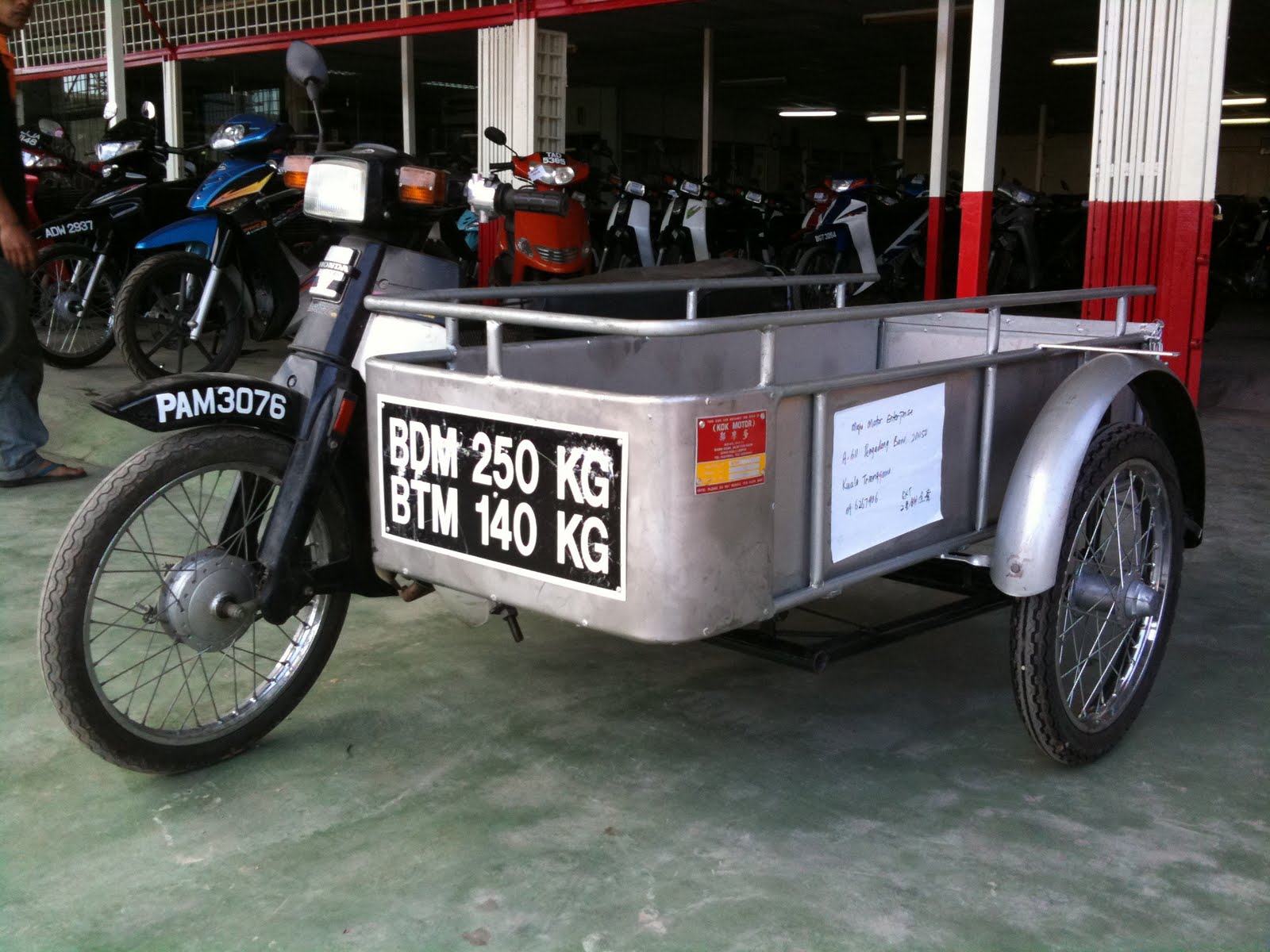 Motosikal roda tiga perlu didaftarkan | Motoqar