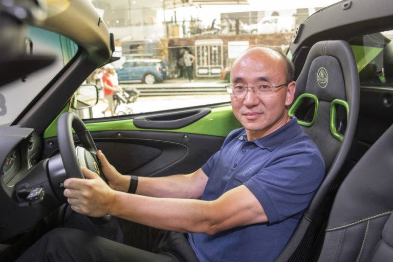 “Berat lebih 1.8 tan tu jentera biasa-biasa je,” CEO Lotus | Motoqar